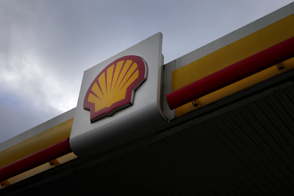 Shell ditches lower oil production target but insists it’s committed to ...
